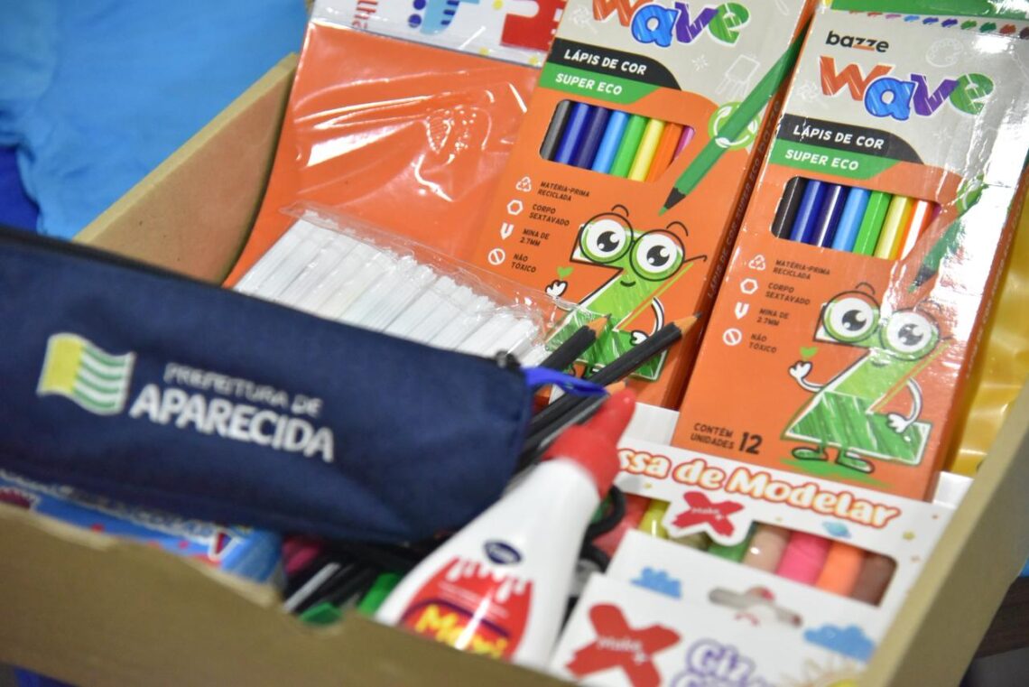 Ano letivo em Aparecida começa na terça-feira (20), com entrega de ...