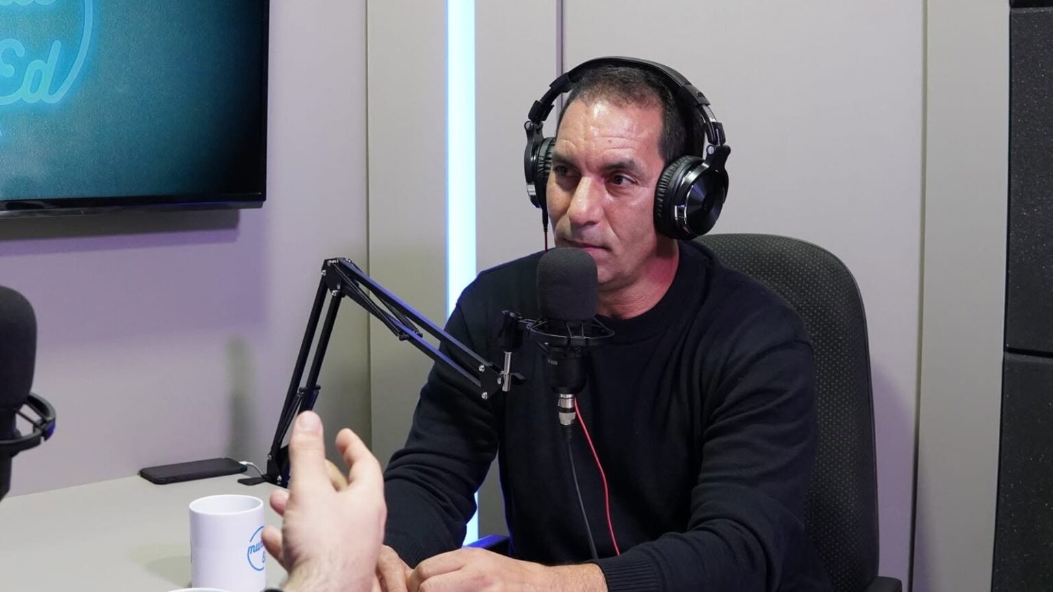 Edmundo entra na política e já avisa: quer defender o Vasco em Brasília