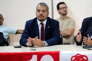 Kowalsky terá de deixar Câmara para confirmar pré-candidatura ao Senado